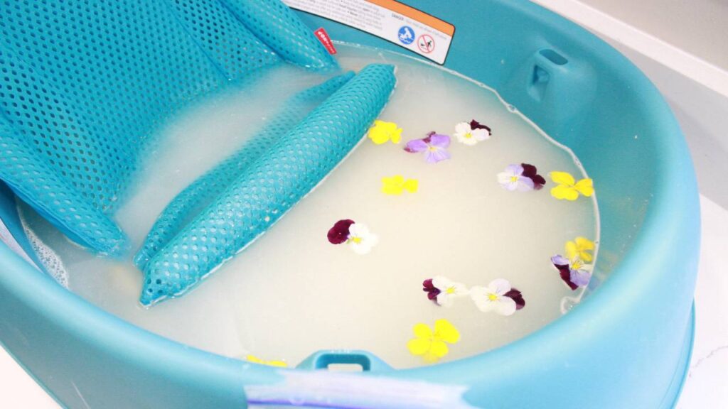 Oatmeal Bath Recipe for Diaper Rash Relief - Mommy the Homemaker